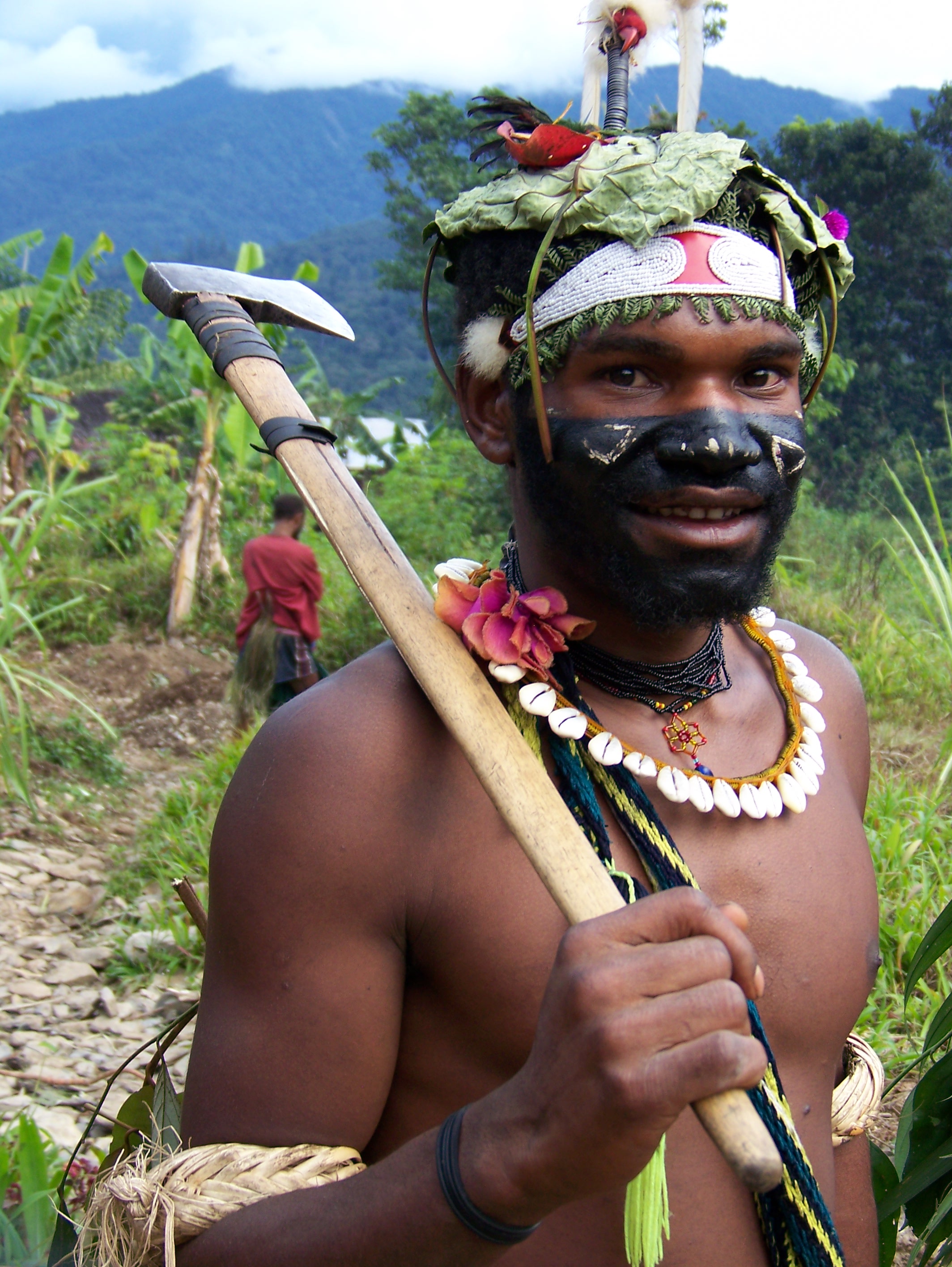 Hewa tribe – the Womwe are Coming - My Missionary On-Line